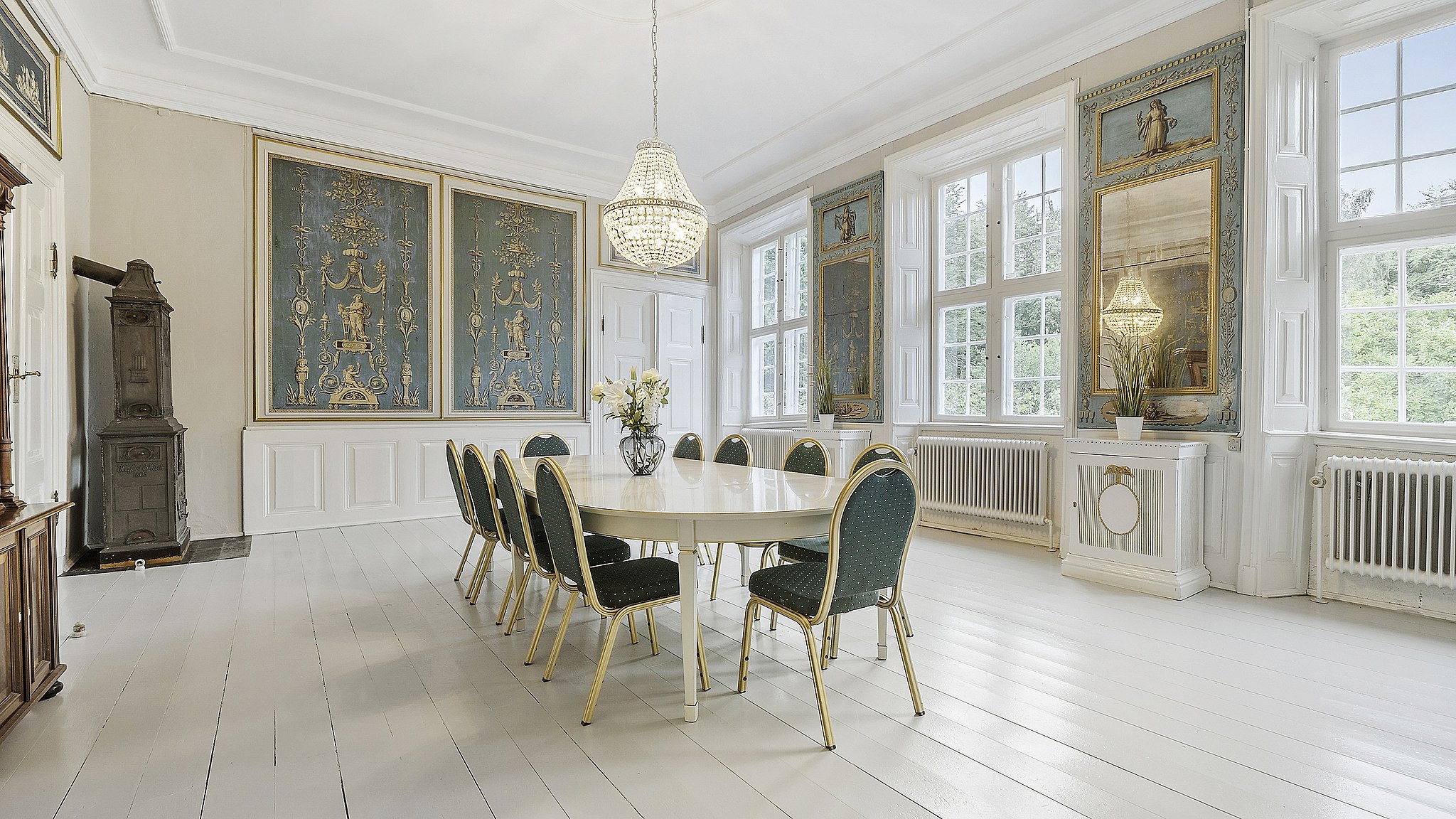 Fynsk gods til salg for hemmeligt beløb | TV 2 Fyn