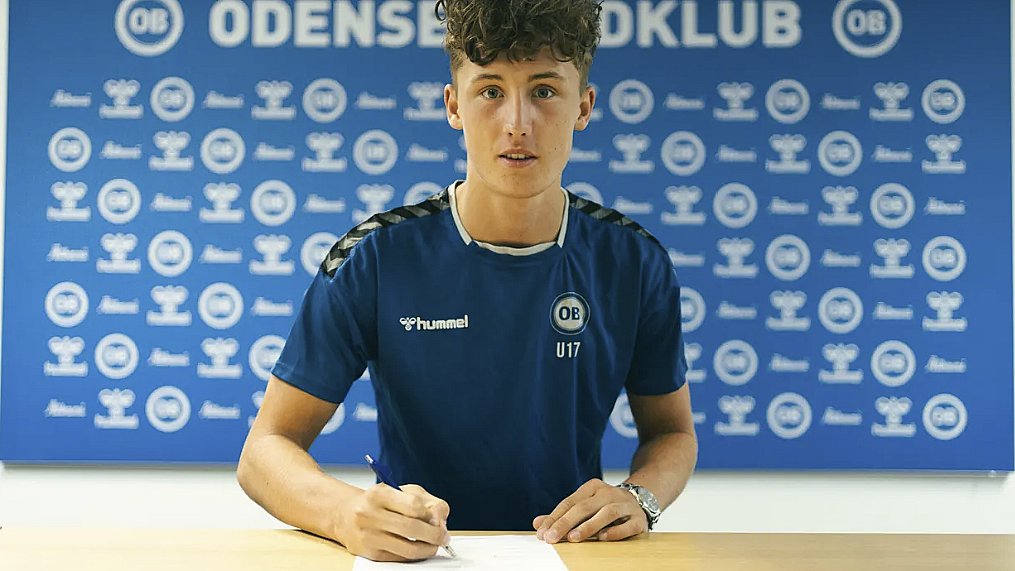 To OB-spillere udtaget til U18-landsholdet | TV 2 Fyn