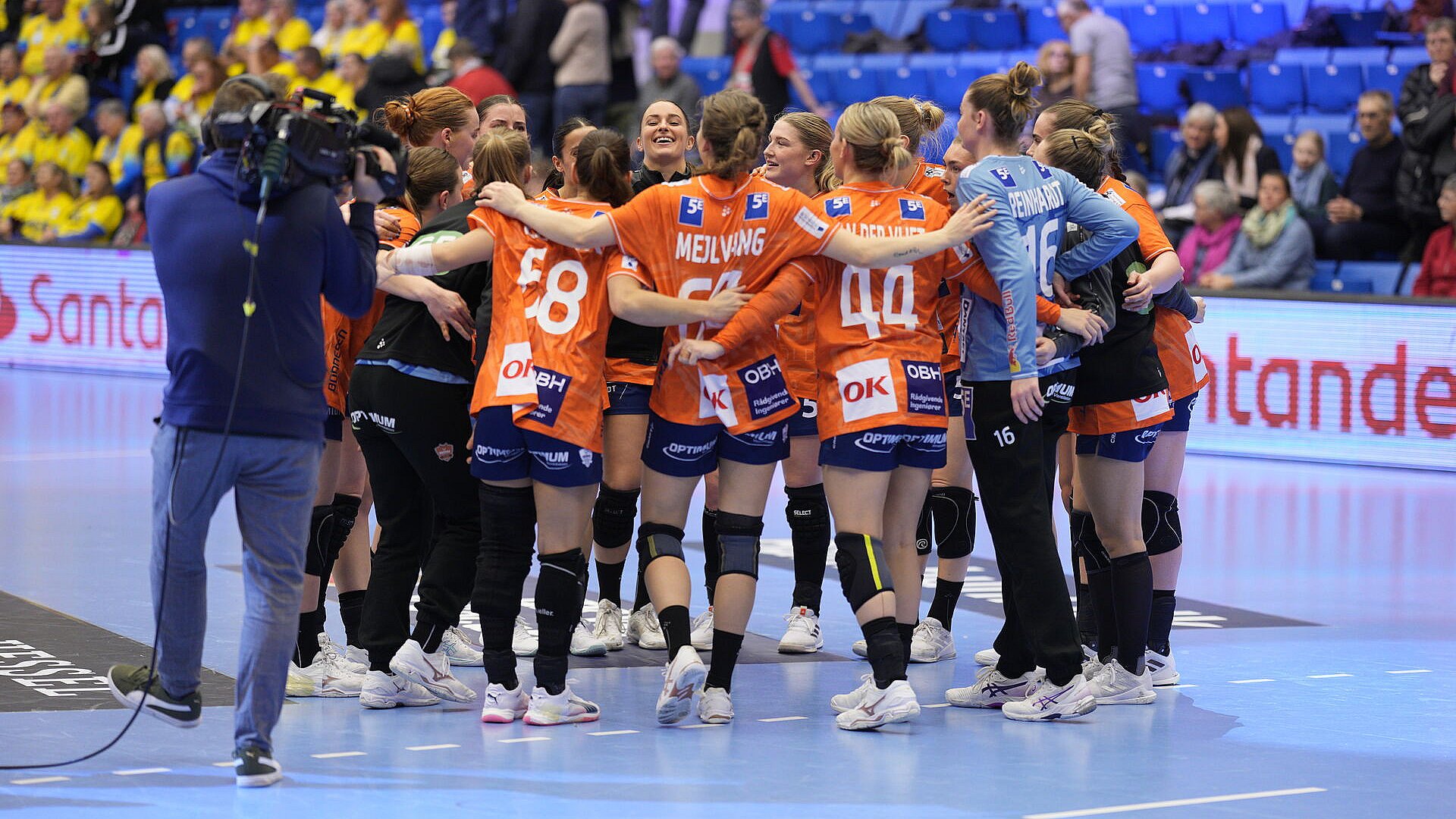 Odense Håndbold vinder bronze i tæt kamp mod Viborg | TV 2 Fyn